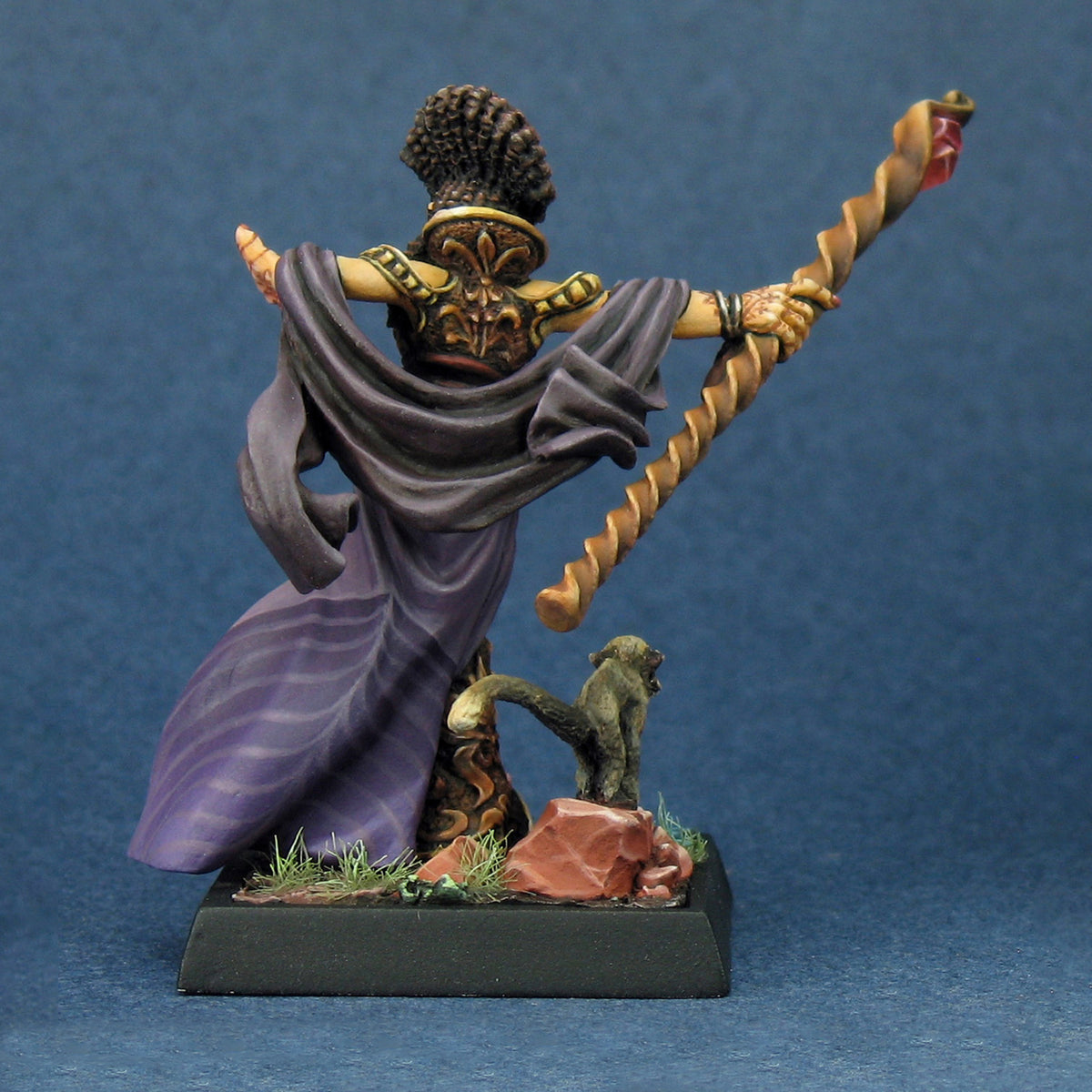 Reaper Bones USA: Imperial Enchantress (30225) - Unpainted – Gnomish Bazaar